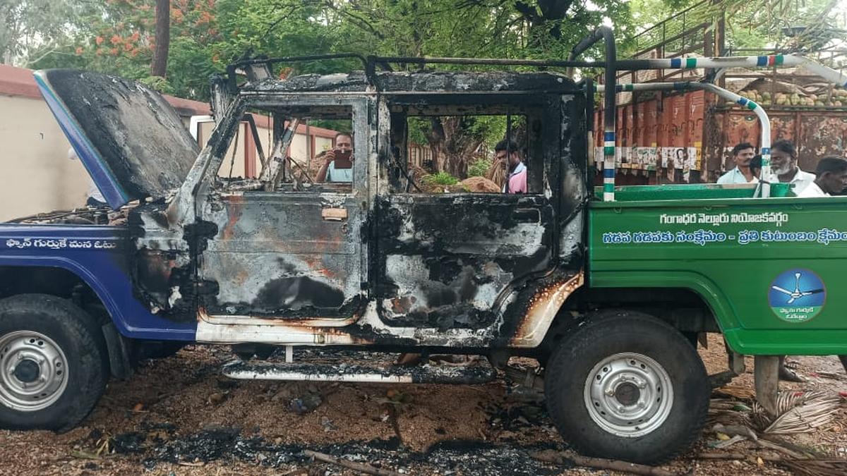 YSRCP activist attacked, campaign vehicle set afire in Chittoor - The Hindu